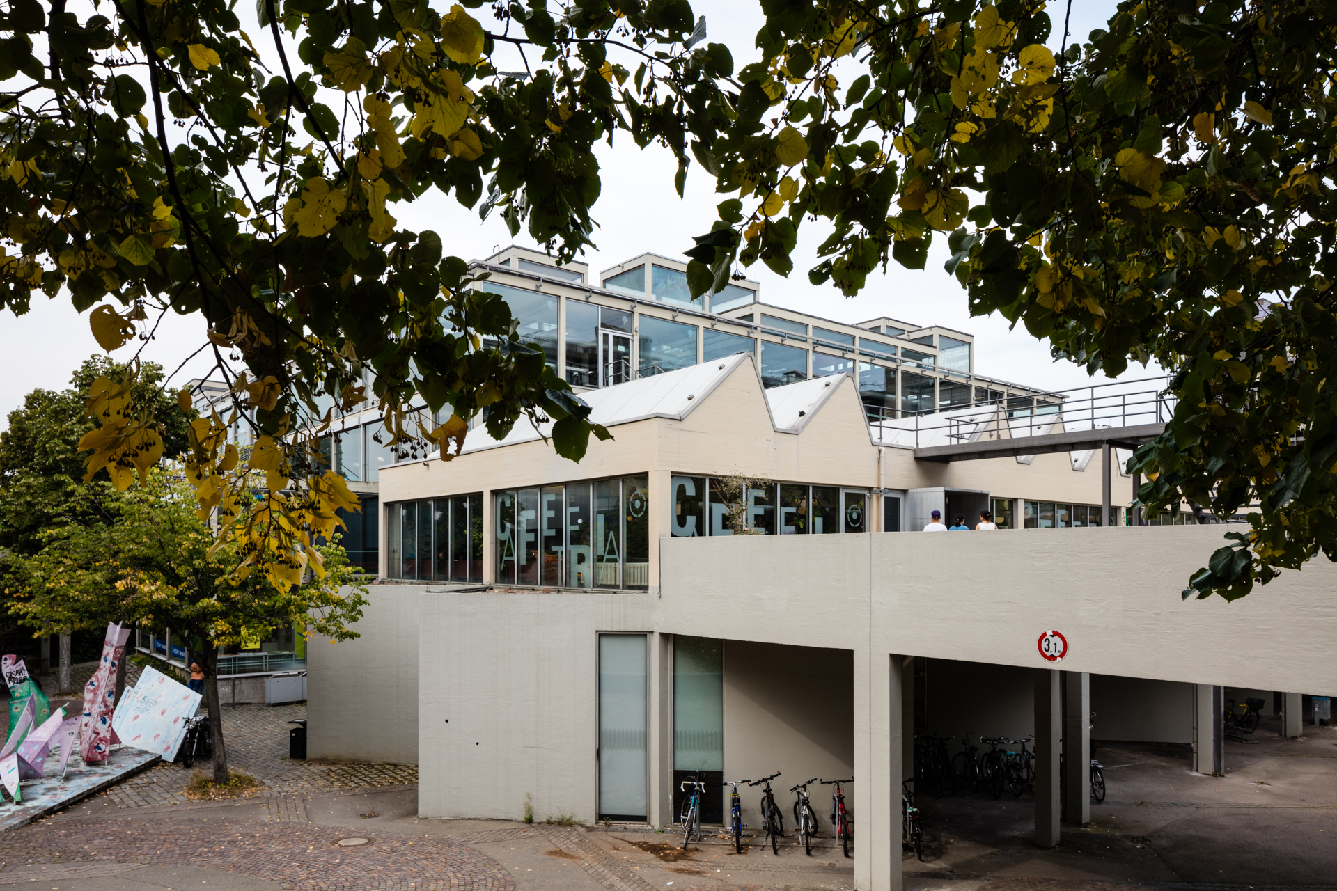 Mensa Stuttgart-Vaihingen | Studierendenwerk Stuttgart